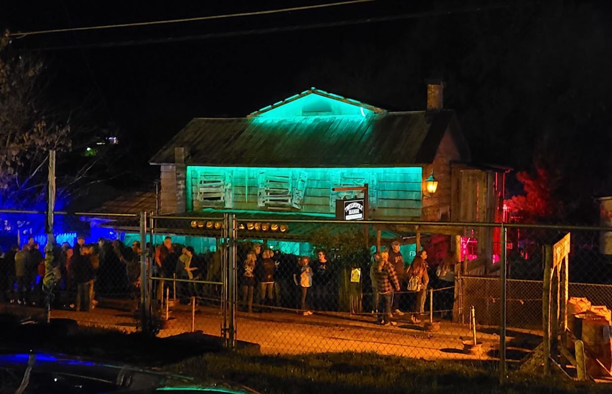 Twelvepole Manor Review 2021 | The Scare Factor Haunted House Reviews