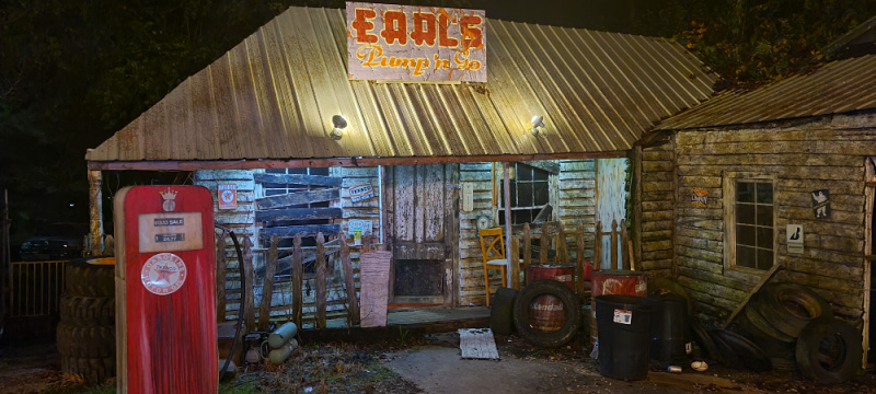 Wicked World ScareGrounds - 2021 Haunted House Review Lexington KY