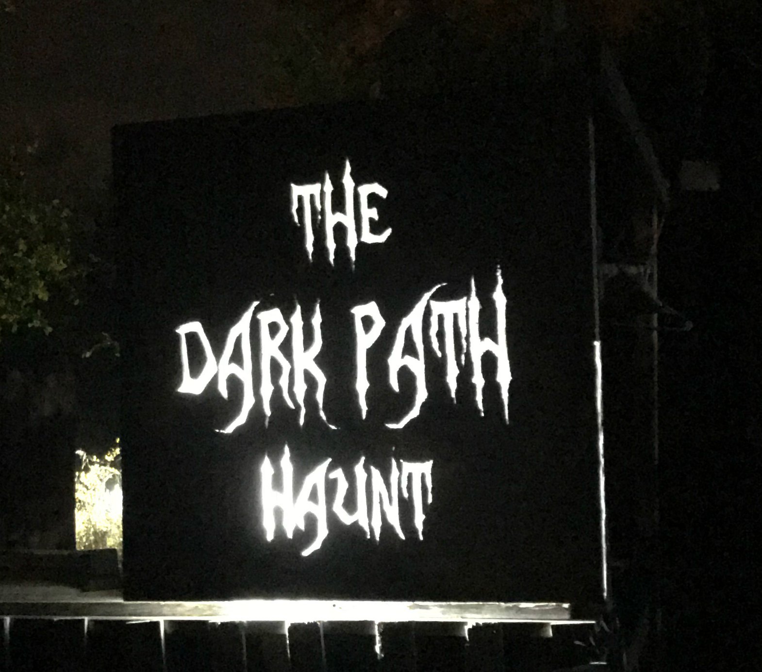 The Dark Path Haunt - 2017 Review |The Scare Factor Haunt Reviews