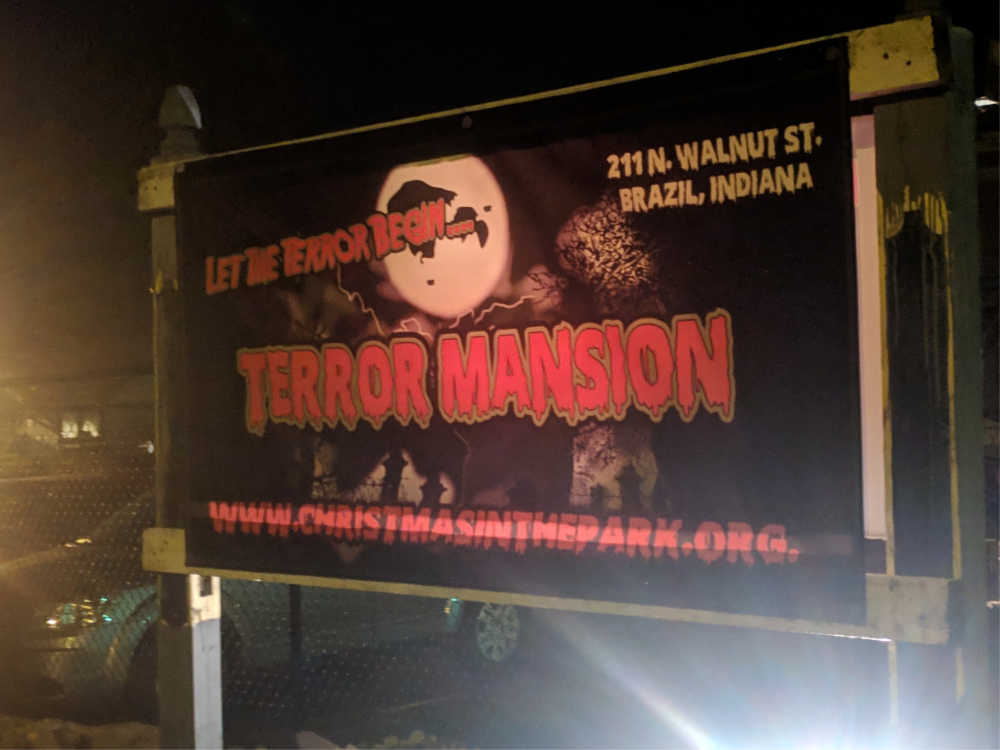 Terror Mansion Haunted House Review 2018 | The Scare Factor Haunted ...